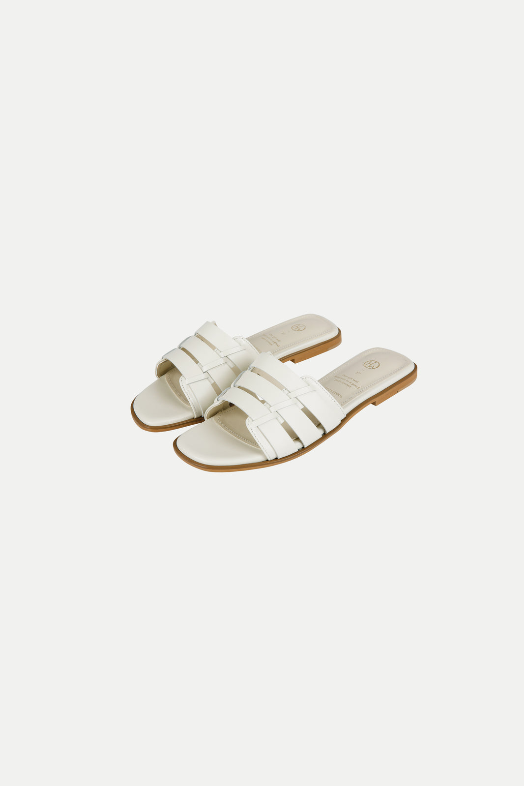 Mule & Sandals – HOWUS